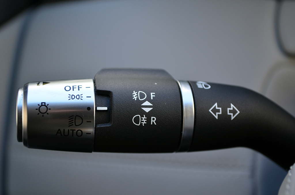 ZMOTOR: Land Rover Range Rover Evoque 2.0 MHEV 250cv Auto First Edition ...